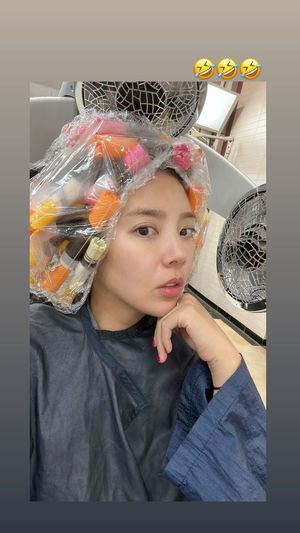 “뽀글뽀글 파마 머리로 변신”…손담비, 7kg 쪘지만 다 소화해 - OSEN