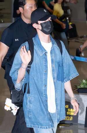 [사진]BTS 진,'밝은 인사' - OSEN