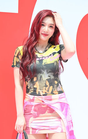 [사진]레드벨벳 조이,'섹시 눈빛' - OSEN