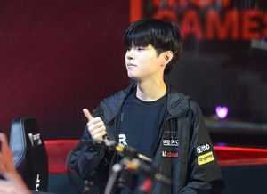 [LCK] 4연패 뒤 희망의 5연승…KT, 셧아웃 완승으로 1R 대미(종합) - OSEN