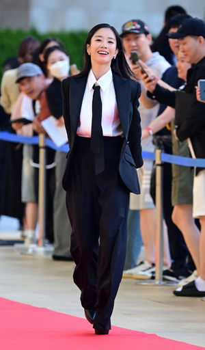 [사진]곽선영, '팬들과 즐겁게' - OSEN