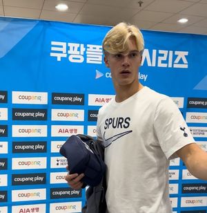 6만 관중 탄성 이끌어낸 '조각미남' MF, "SON, 정말 환상적인 선수...놀라운 사람" [오!쎈 인터뷰] - OSEN