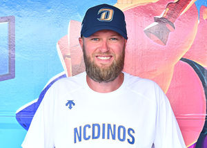 [사진] 밝은 표정짓는 NC 새 외국인 투수 요키시 - OSEN