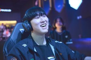 [LCK] ‘파괴전차’ 한화생명, 디알엑스 꺾고 서머 PO 2R 직행 확정 - OSEN