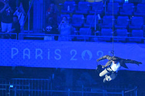 [사진]'2028 LA올림픽' 향한 톰 크루즈의 스턴트 낙하 - OSEN