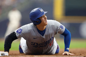 미친듯이 뛰는 오타니, 38호 홈런까지 폭발…대망의 40-40 눈앞, 2홈런 3도루 남겼다 [LAD 리뷰] - OSEN