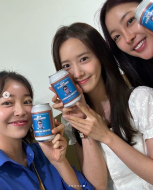 “오랜만에 삼총사” 윤아, 1년만 ‘킹더랜드’ 김가은·고원희와 뭉쳤다..우정ing - OSEN