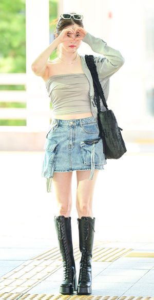 [사진]한소희,'하트 날려요' - OSEN