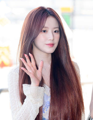 [사진](여자)아이들 슈화,'청순한 인사' - OSEN