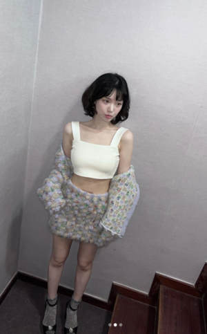 '100억대 집 거주' 이유비, 아기 같은 얼굴에 모델 같은 각선미 [★SHOT!] - OSEN