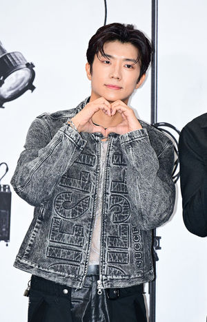 [사진]2PM 우영,'사랑 가득' - OSEN