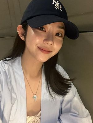 'MV여신' 배우 이새봄, '예쁜 미란씨'였네..모자써도 숨길 수 없는 미모 [★SHOT!] - OSEN