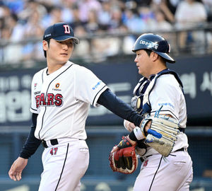 ‘155km’ 에이스, 또 6실점 난타당하다…6번째 6실점→후반기 6점대 ERA 어쩌나 - OSEN