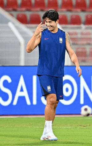 [사진]설영우,'내 눈을 바라봐' - OSEN