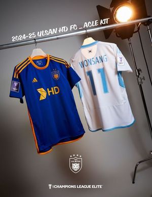 다시 한번 아시아 최정상의 자리로! 울산 HD, ACL 엘리트 24-25 유니폼 공개 - OSEN