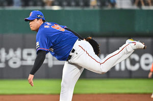 '위기 관리 1실점' 류현진 클래스 보여주자 타선도 미쳤다!...KBO 13년 만에 10승 요건 [오!쎈 부산] - OSEN