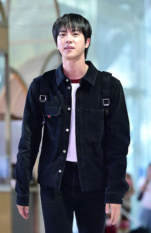 [사진]BTS 진, '떠나볼까' - OSEN