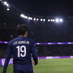 이강인만 차별하나...PSG 감독 "불공평할 수도 있지" 발언에 팬들 분노 - OSEN