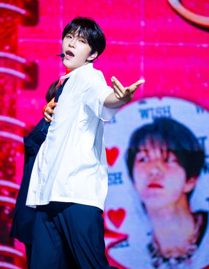 [사진]NCT 위시 재희,'혼신의 열창' - OSEN