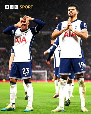 '보고 있지 SON?' 하나 둘 셋 찰칵!...토트넘 포로, 쓰러진 손흥민에게 세레머니 바쳤다 - OSEN