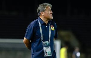 '라오스 U19대표팀' 정재권 감독 "라오스축구 가능성 확인했다" - OSEN