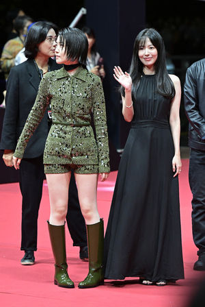 [사진]심은경-지우, 'BIFF 레드카펫' - OSEN