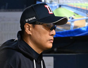 4위 하고도 1패면 탈락, 두산 어쩌나…이승엽 감독 "내일 패하면 끝, 곽빈+발라조빅 모두 대기한다" [WC1] - OSEN