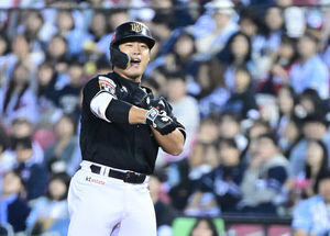 '끝장승부→총력전 선언' KT, 1차전과 동일 라인업…두산, 양의지 2G 연속 선발 라인업 제외 [WC2] - OSEN