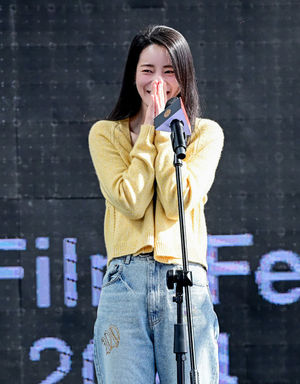 [사진]임지연, '부일영화상 조연상, 축하해 주셔서 감사합니다 - OSEN