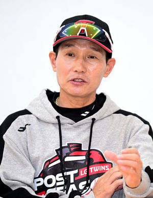 “이제 잘 던질 때가 됐다” 가을만 되면 작아지는 최원태, 염갈량이 믿는 이유…‘LG 킬러’ 벤자민 공략법은? [준PO3] - OSEN