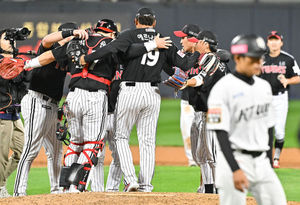 [사진]LG,'PO 진출 100% 확률 잡았어' - OSEN