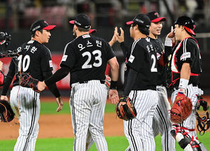 [사진]LG 트윈스,'KT 6-5 격파' - OSEN