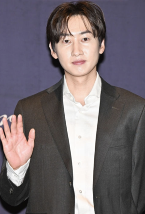 2층 '타운하우스家' FLEX..슈주 은혁 "母, 가정부 생활하셨다" 먹먹 [어저께V] - OSEN