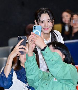 [사진]수현과 너도 나도 셀카 - OSEN