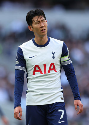 "SON, 훈련장에서 보이지 않아"... 19일 출전 전망 있었지만→손흥민 복귀 시점 미뤄지나 - OSEN