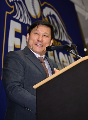 [사진]KBO 허구연 총재,'교육리그 환영 인사' - OSEN