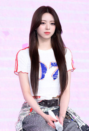 [사진]있지 유나,'우아함이 철철' - OSEN