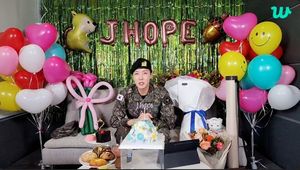 BTS 제이홉 “전역, 믿기지 않아..이제 곰신 말고 꽃신” 소감 [Oh!쎈 포인트] - OSEN