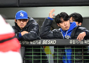 [사진]구자욱-원태인,'KS 2연패는 안돼' - OSEN