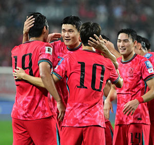 요르단·이라크 잡은 한국, 10월 FIFA랭킹 한 계단 상승...22위 기록 - OSEN