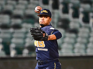 [사진] 역투하는 팀 LMB 안우아르 가르시아 - OSEN