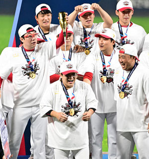 [사진]당연 김선빈이 MVP - OSEN