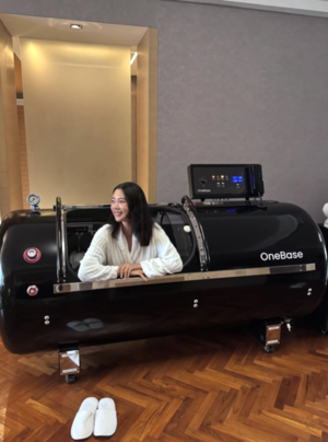 클라라, 홍콩 호텔서 산소캡슐 휴식까지..럭셔리 삶ing [★SHOT!] - OSEN