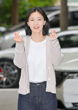 [사진]전수지,'하트 하트' - OSEN