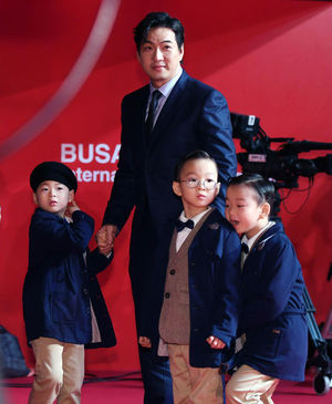 송일국 子 삼둥이, 안 먹어도 배부를 자식농사 "키 180cm 검도대회 3등" [Oh!쎈 이슈] - OSEN