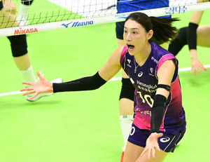 1R 전승 노리는 흥국생명 vs 지난 시즌 1R 맞대결 기억하는 정관장 - OSEN