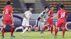 '처절한 공격' 북한, '강호' 이란에 2-3 석패... WC 본선진출 '빨간불' - OSEN