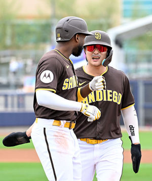 샌디에이고 FA 재계약 1순위, 김하성이 아니라니…100만 달러에 올스타, 가성비 최고 선수 있었다 - OSEN