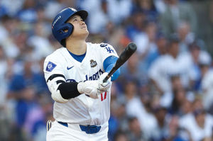 ‘MVP→2위→MVP→MVP’ 오타니의 위대한 4년, 본즈·트라웃 대기록 보인다 - OSEN