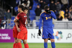 '5경기 1골 13실점' K리그 챔피언 울산HD, 5전 전패로 꼴찌 탈출 실패→ACLE서 제대로 '망신' - OSEN